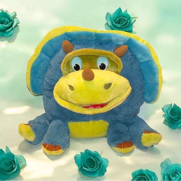 Toys | Jay At Play Idea Tank Play Face Pals Triceratops Dinosaur Plush ...